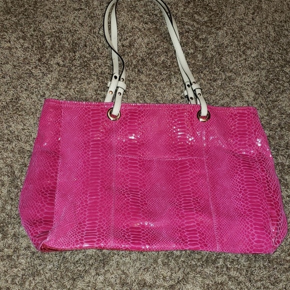 Wilsons Leather | Bags | Wilsons Leather Snake Print Large Handbag Euc ...